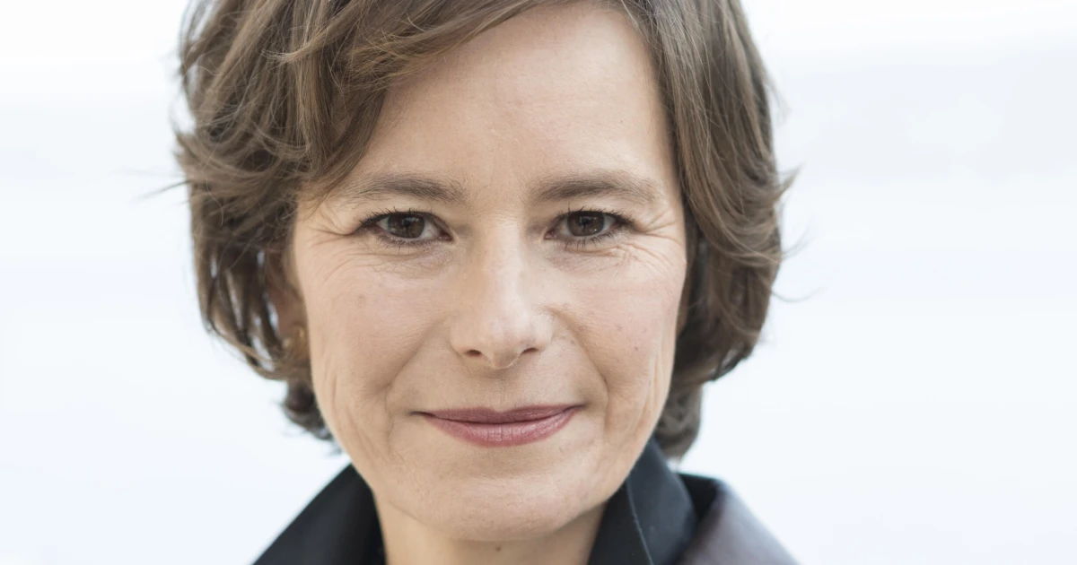 O síle, odvaze a konci starých časů. Monika Czernin vypráví příběh své ...