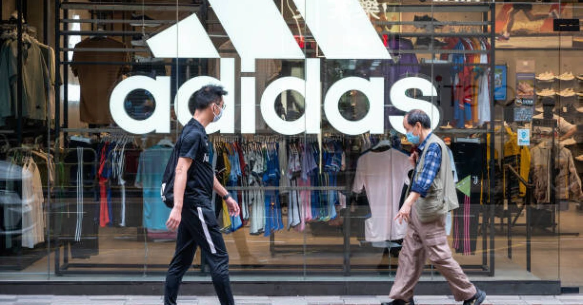 Adidas hlásí první ztrátu za 30 let. Může za to značka Yeezy | Forbes