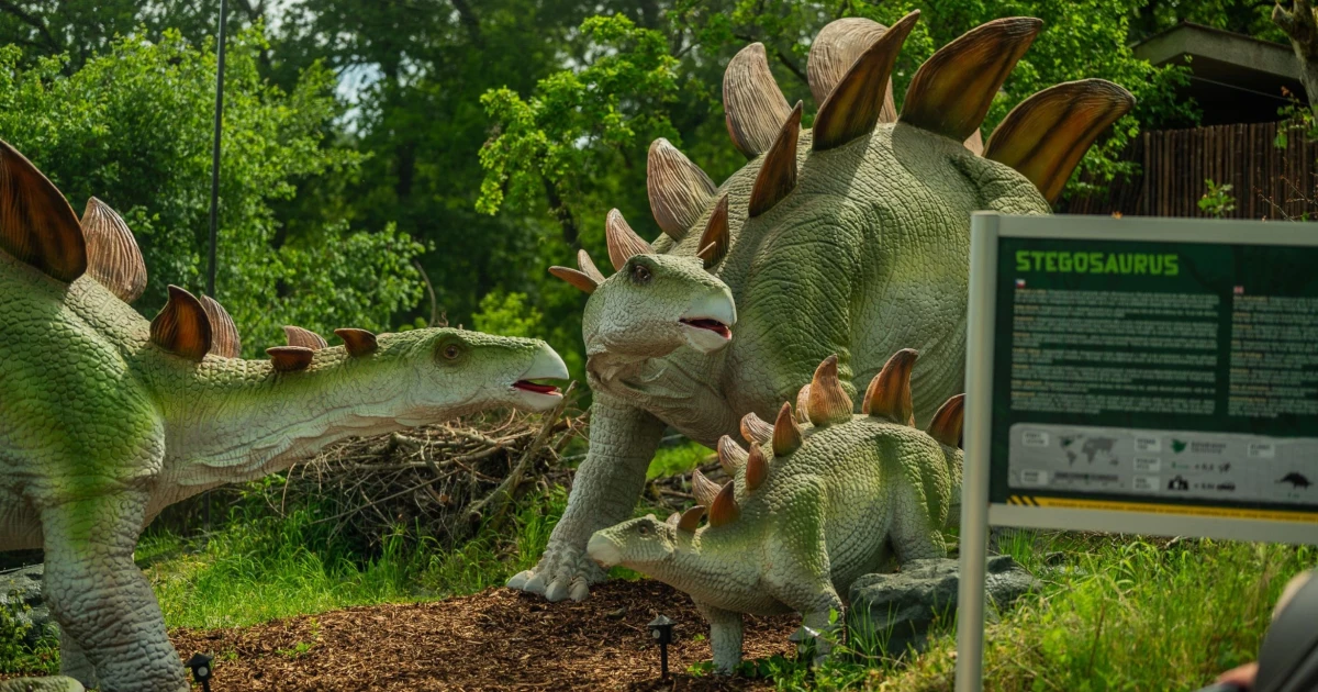 Tyranosaurus rex za milion a půl. Kolik stojí oživit druhohory na ...